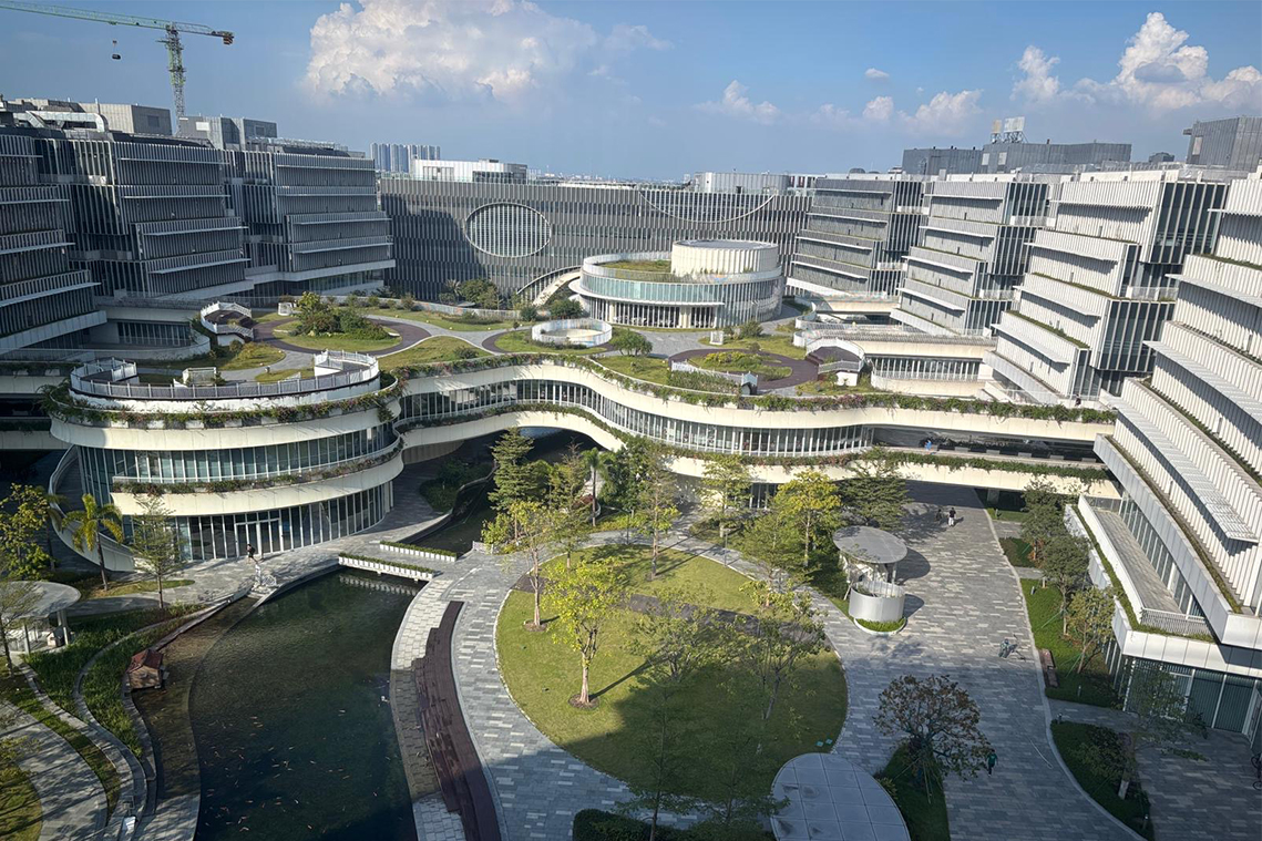 HKUST SBM Advisors visits HKUST (GZ) campus - Karen Lee Student ...
